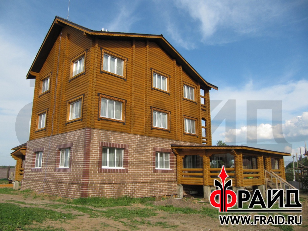 Облицовка дома термопанелями Фрайд с глазурованной керамикой Сокол FN07.